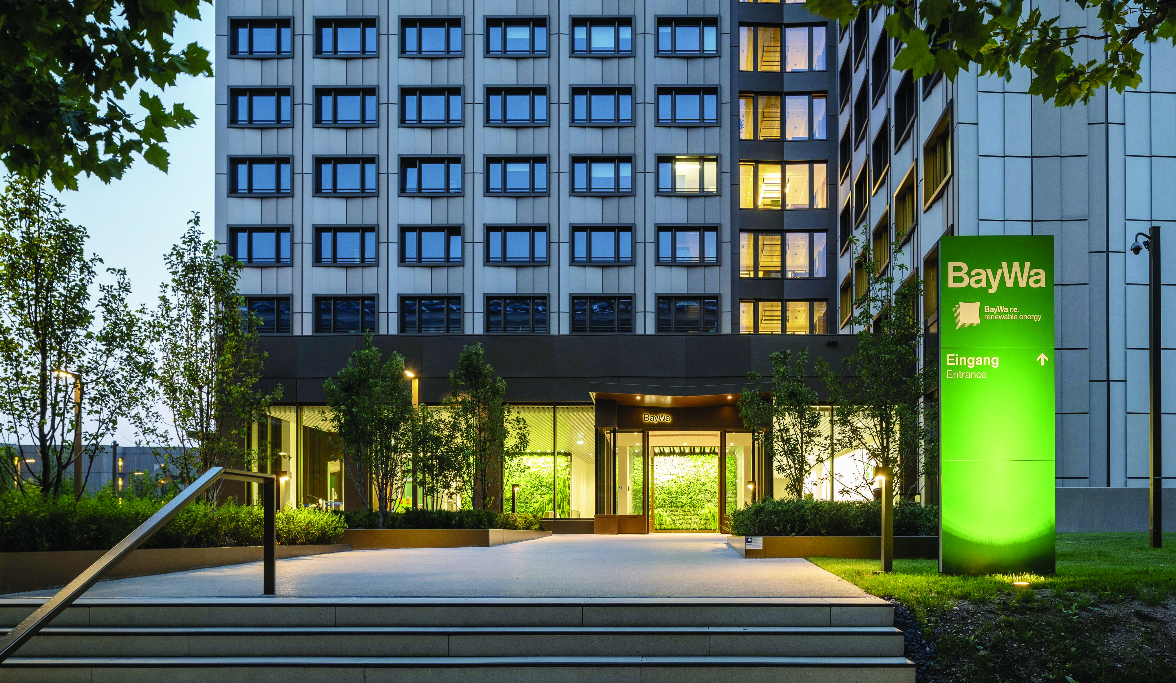 Vom Baustoffhandel zum Lösungsanbieter für Immobilien | BayWa AG